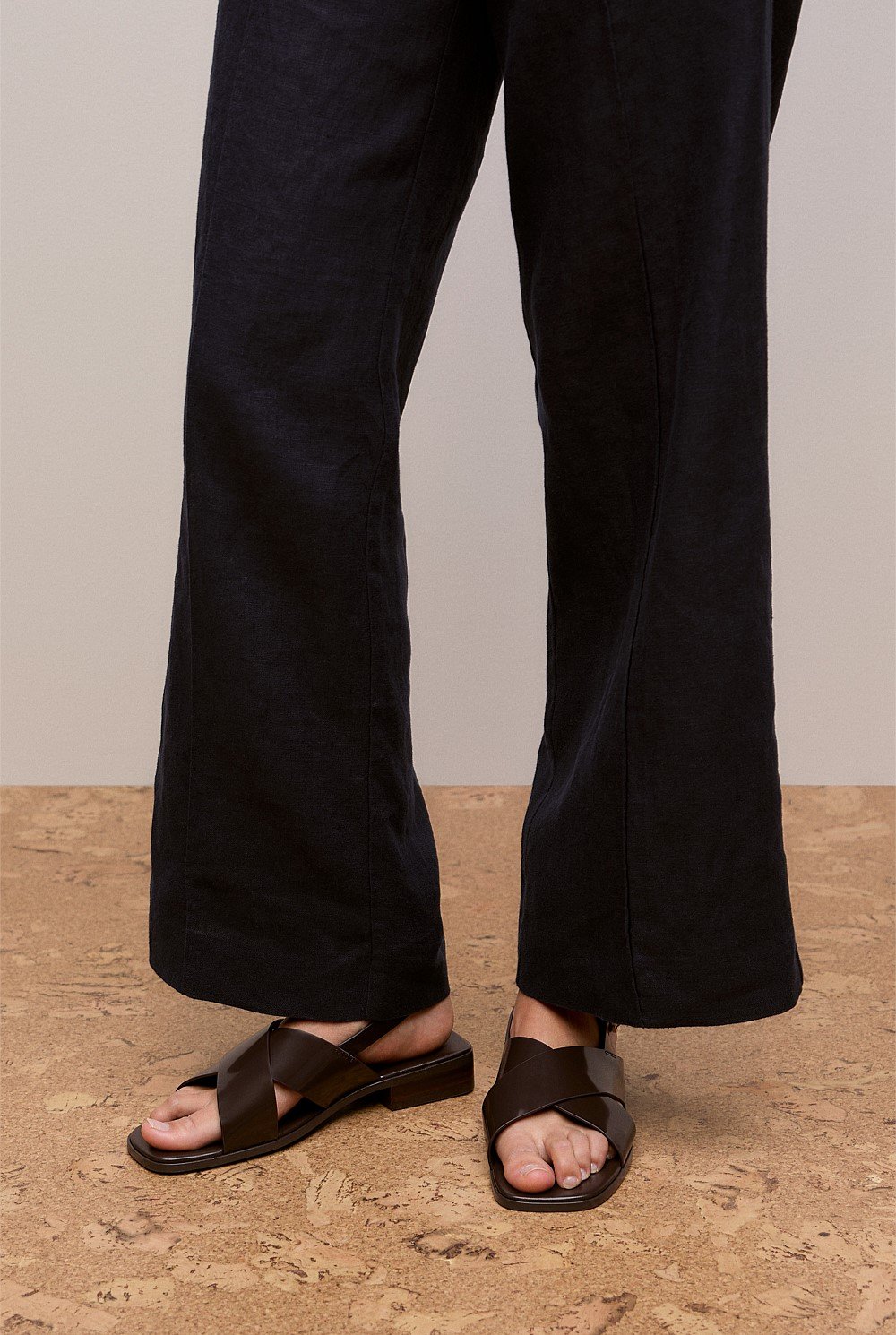 Chocolate Ingrid Cross Strap Sandal - Shoes | Outlet