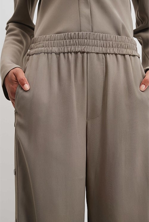 Dove Side Snap Pant - Pants | Outlet